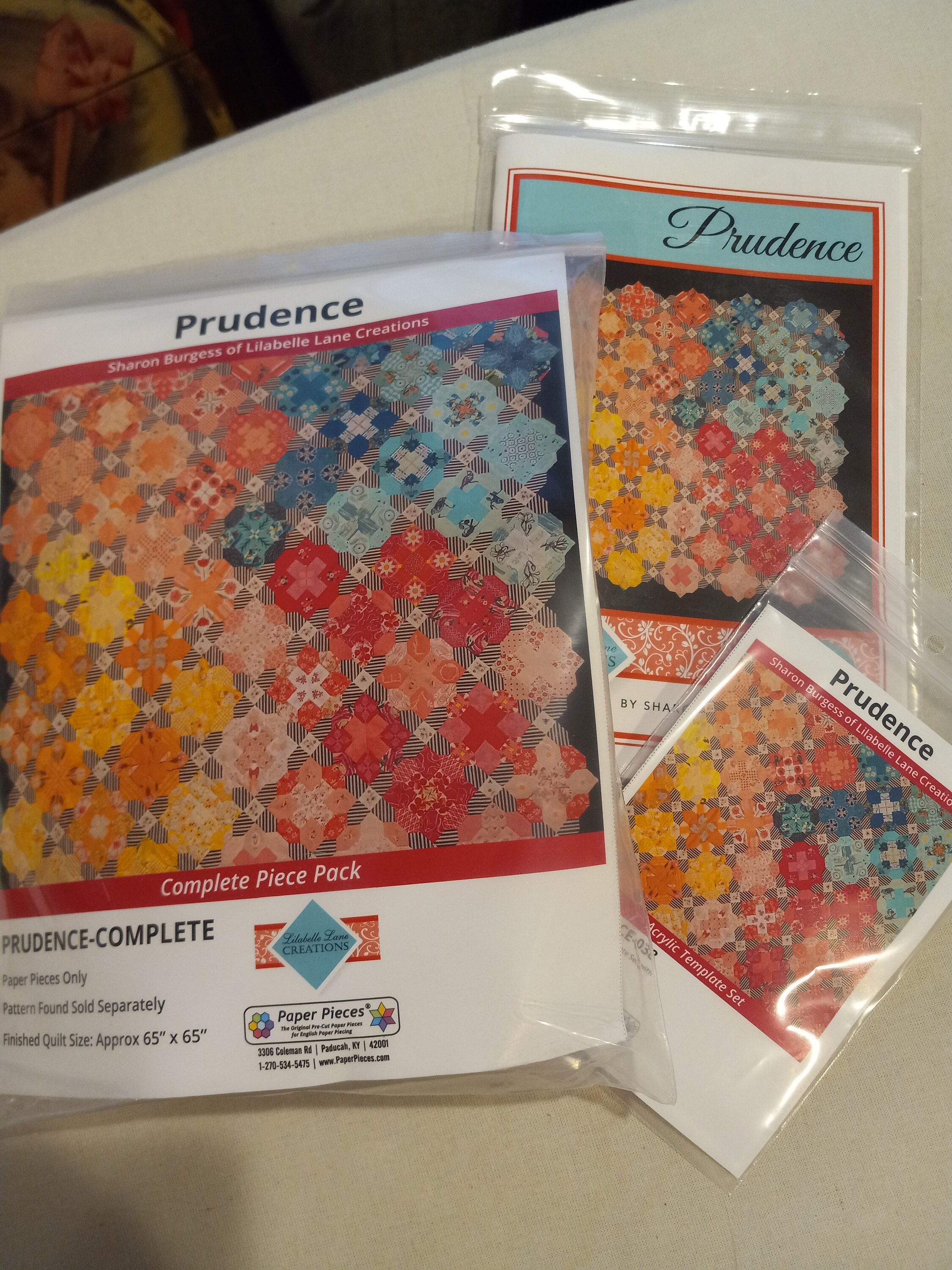 Prudence Quilt Kit by Lillabelle Lane Creations EPP Kit, English Paper ...