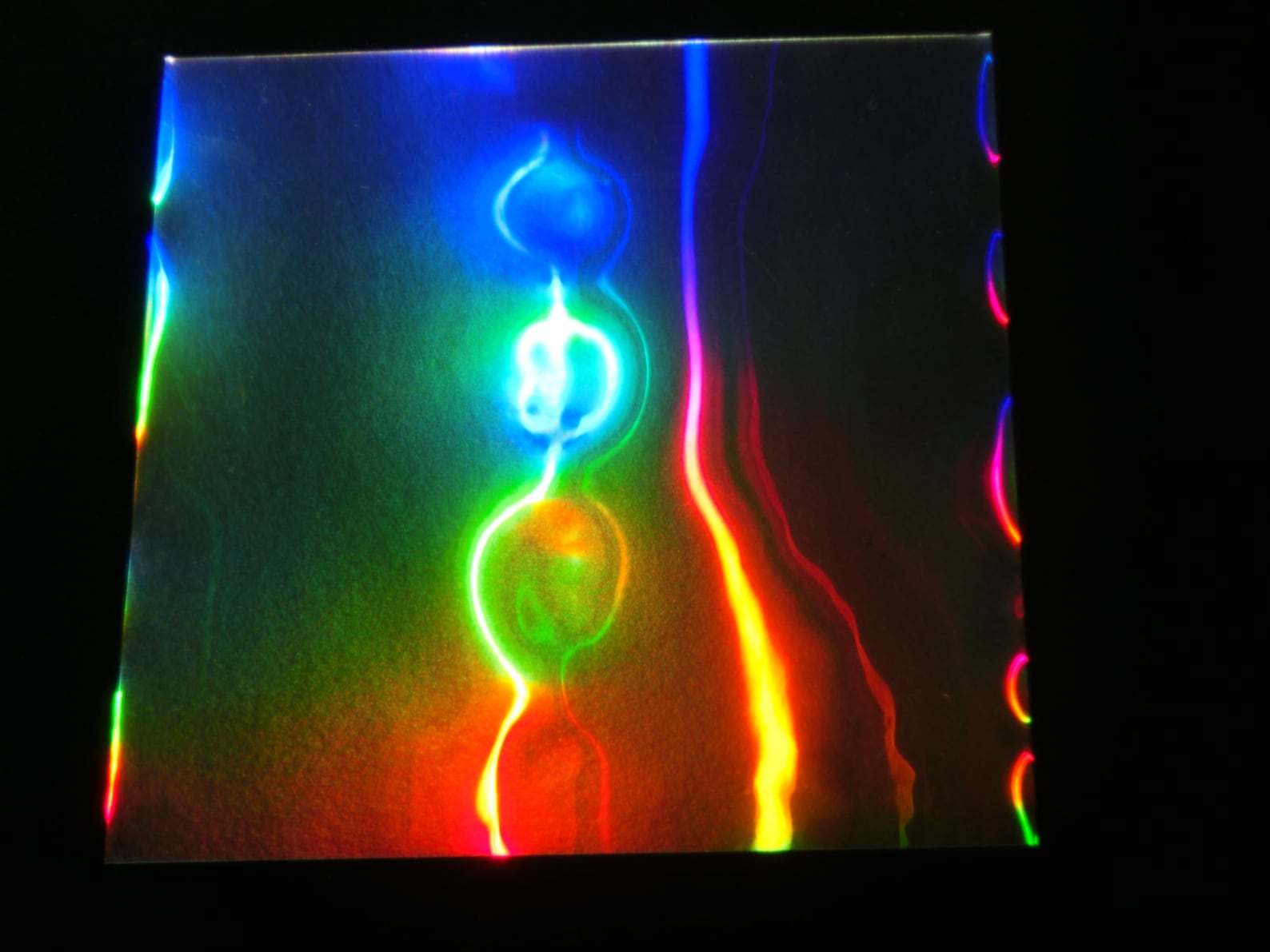 SUN CATCHER / RAINBOW Maker, Makes Giant Rainbows Across Your Room ...