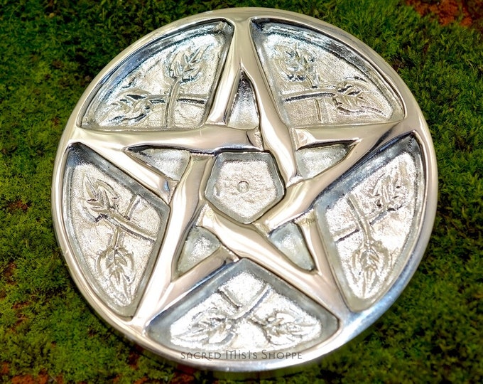 Pentacle and Leaf Silver Altar Paten for Offerings Spells - Etsy