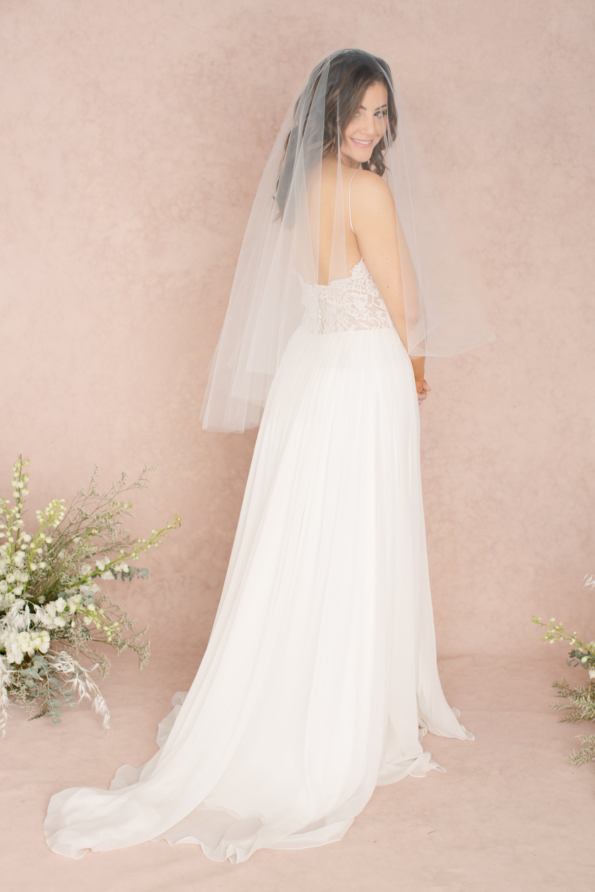 Fingertip Veil, Ballet Veil, Drop Veil, Blusher Veil, Circle Veil ...