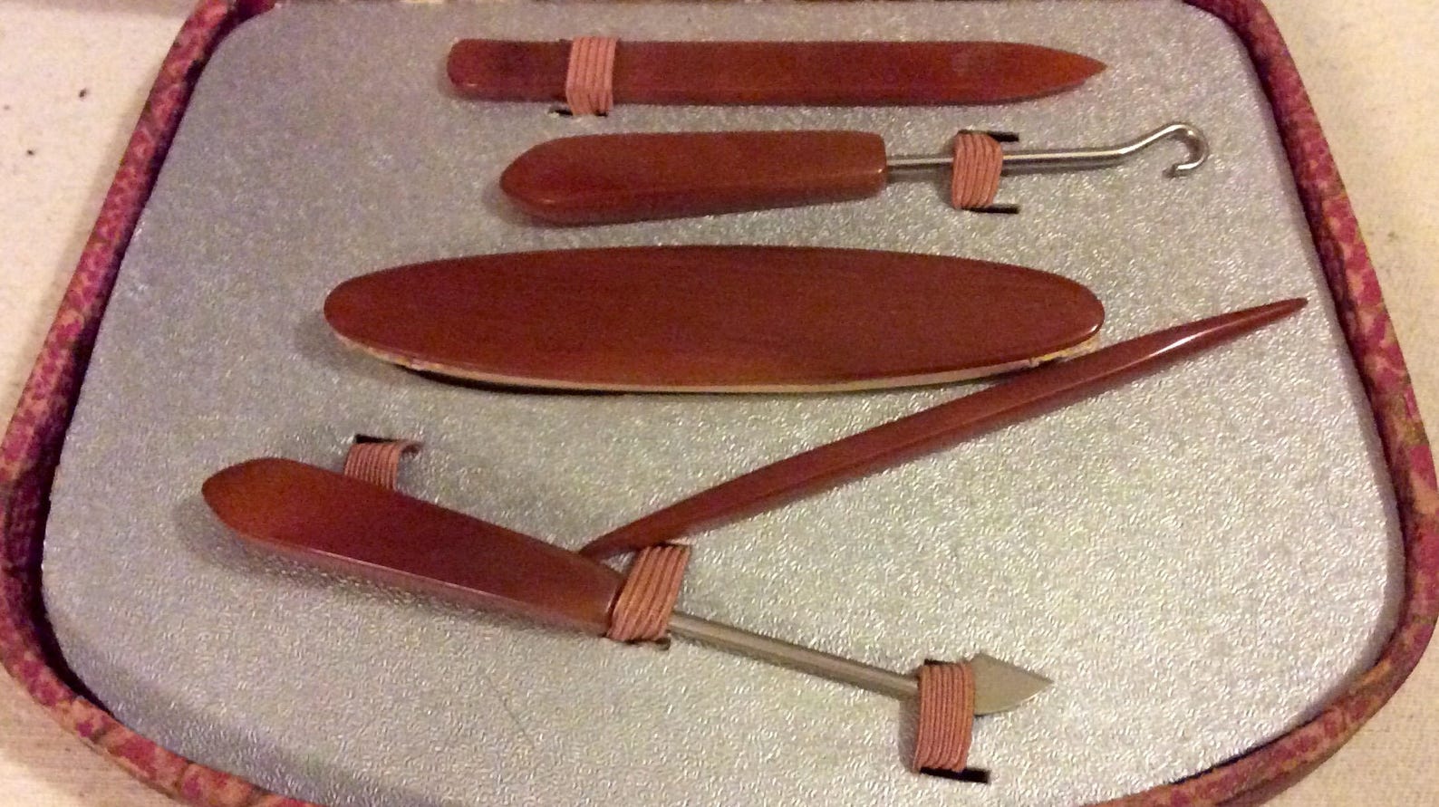 Celluloid Manicure Set W/ Original Box - 1940s Queen - Etsy
