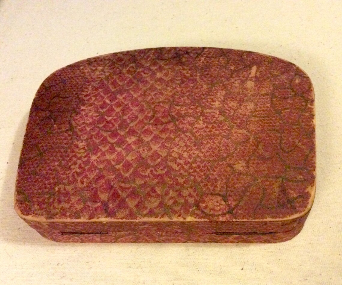 Celluloid Manicure Set W/ Original Box 1940s Queen - Etsy