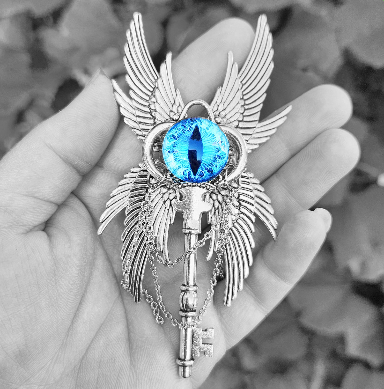 Biblically Accurate Angel Skeleton Key Pendant / Witch Fantasy Key ...