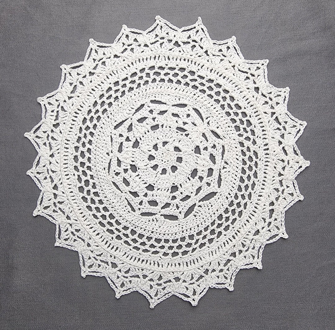 Round/ Crochet Doily, Round, 10 Inches - Etsy