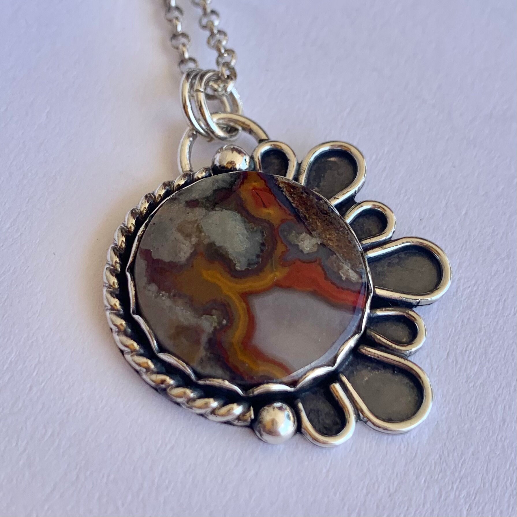 Agate Flower Pendant | Etsy