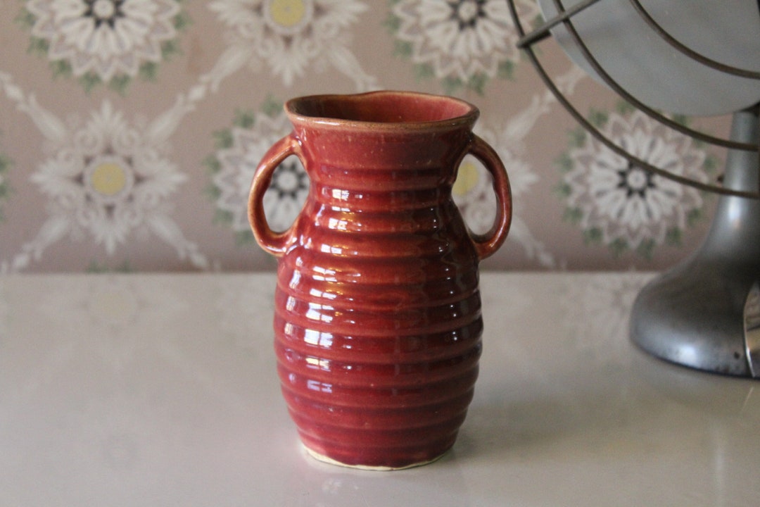 Antique Mccoy Burgundy Beehive Vase, Vintage Red Mccoy Beehive Vase ...