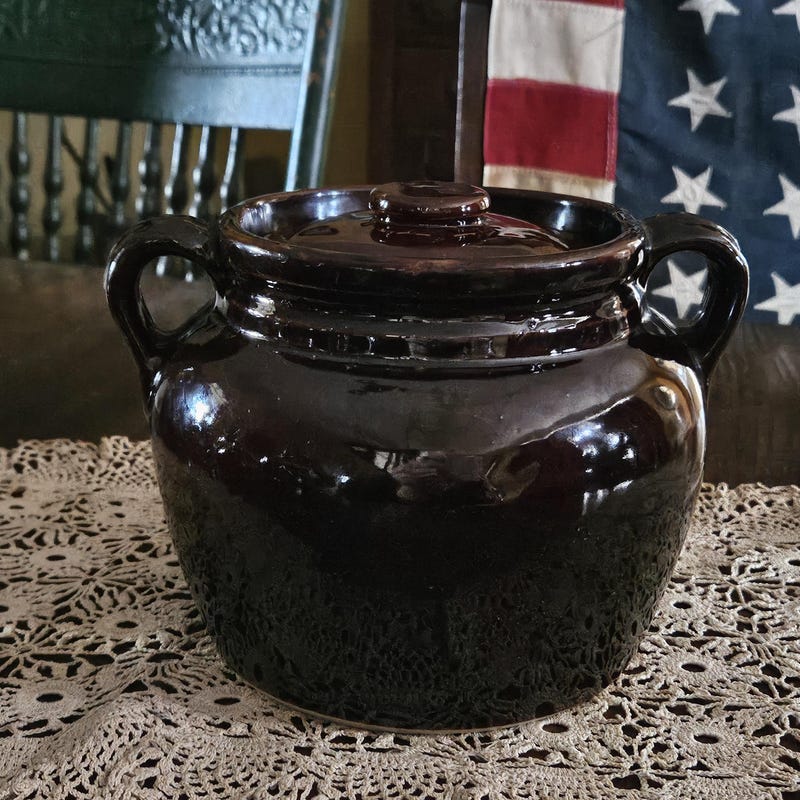 Antique Bean Pot - Etsy