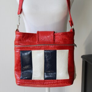 Mod 1970s Red White and Blue Vinyl Pocketbook, Vintage Red White & Blue ...