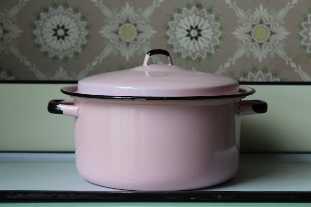 Vintage Pink Enamelware Soup Pot, Pink Enamelware Pot W/ Lid, Pink ...