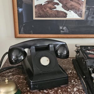 Vintage Hotel Desk Phone, Black Bakelite Direct Line Phone, 1940s ...