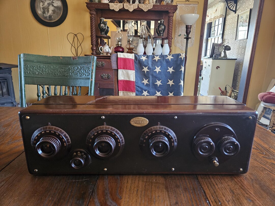 Antique Atwater Kent Receiving Set, Model 20 Atwater Kent Receiver ...