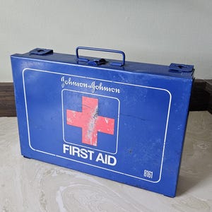 Vintage First Aid Kit, Johnson & Johnson First Aid Kit for Wall or ...