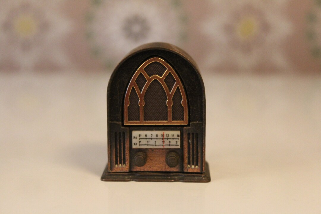 Vintage Miniature Play Me Gothic Arch Radio Pencil Sharpener, Die Cast ...