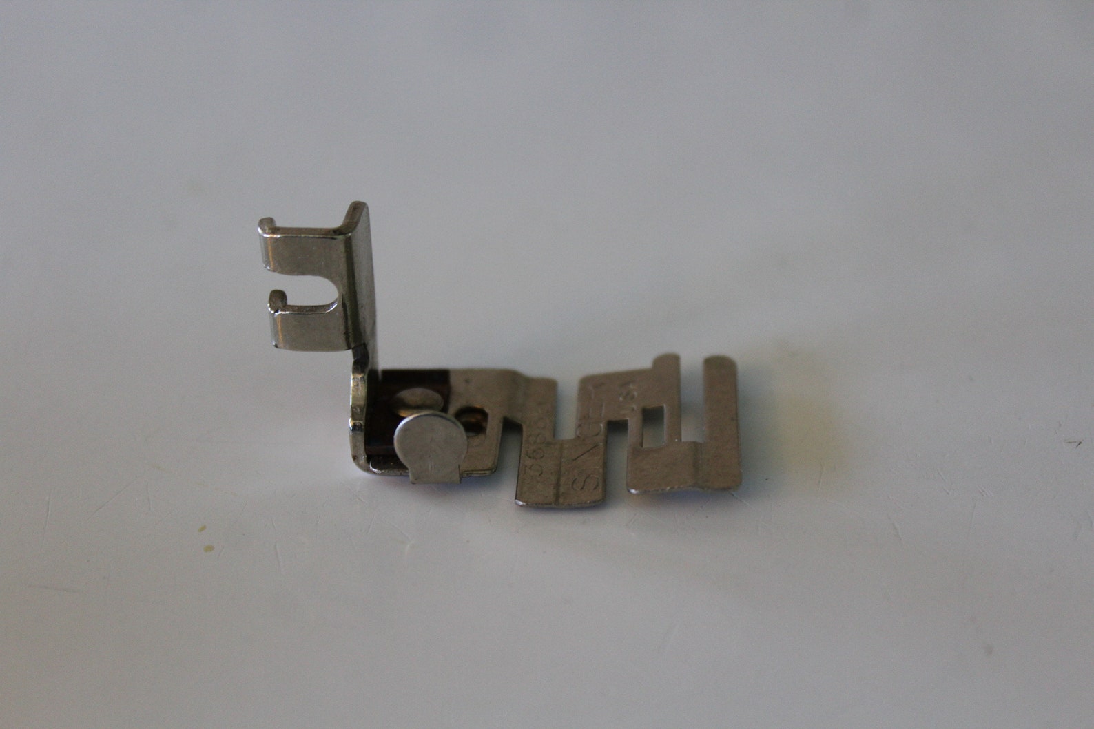 Singer Sewing Machine Attachment 36865 Edge Stitcher Low - Etsy