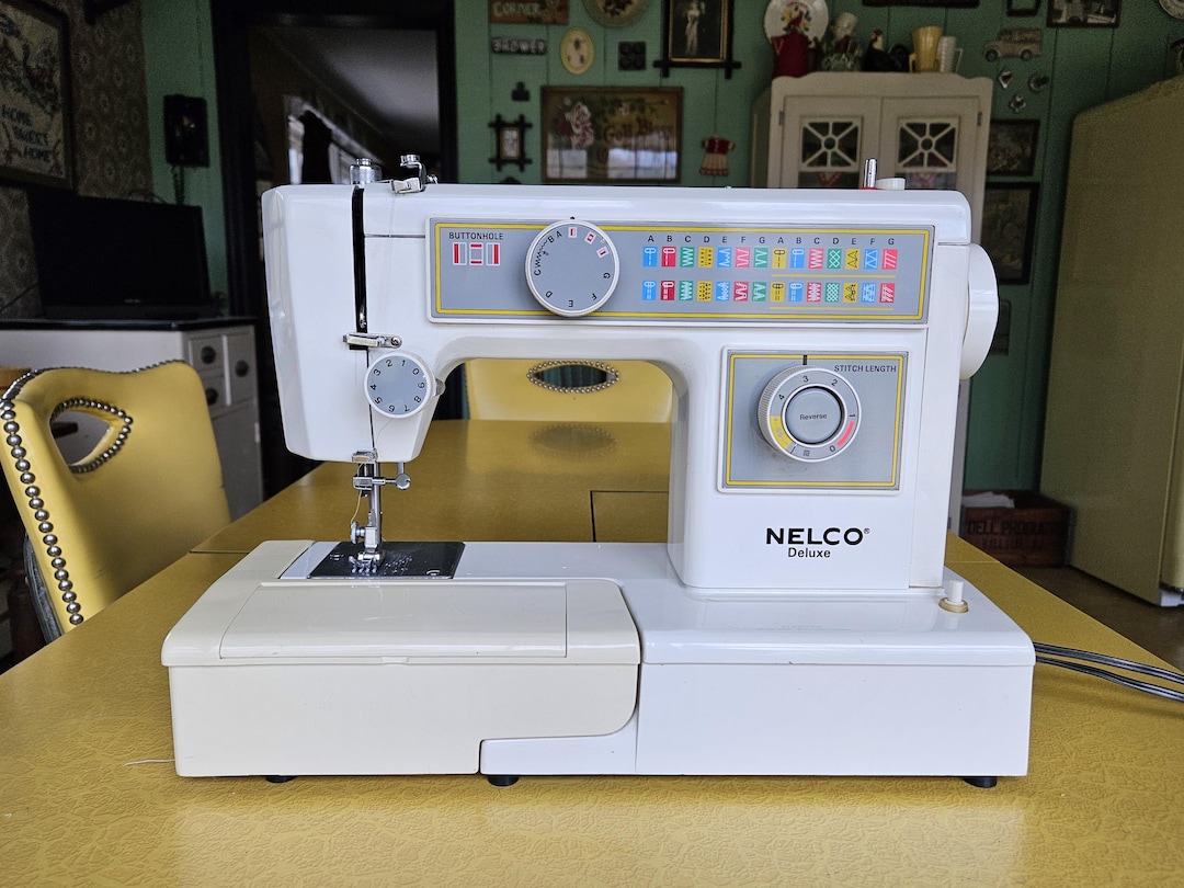 Used Like New Nelco Deluxe Sewing Machine, Model 5102 FS Nelco Heavy ...