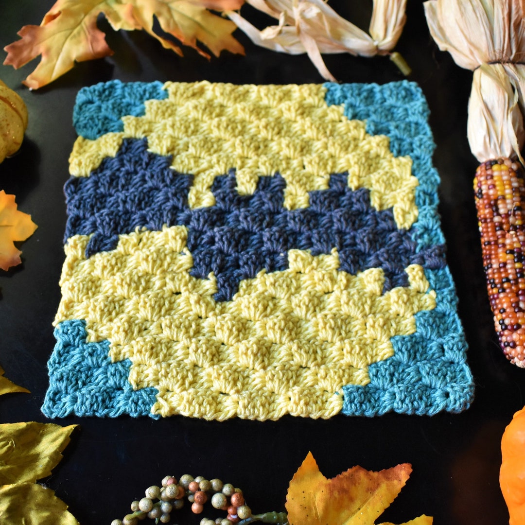 Halloween Bat C2C Crochet Afghan Square Pattern (PDF Download) - Etsy