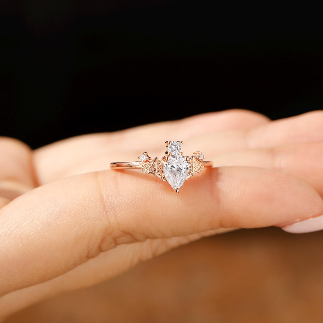 Bat Pear 0.8ct Moissanite Wedding Ring, Bat Unique Engagement Ring ...