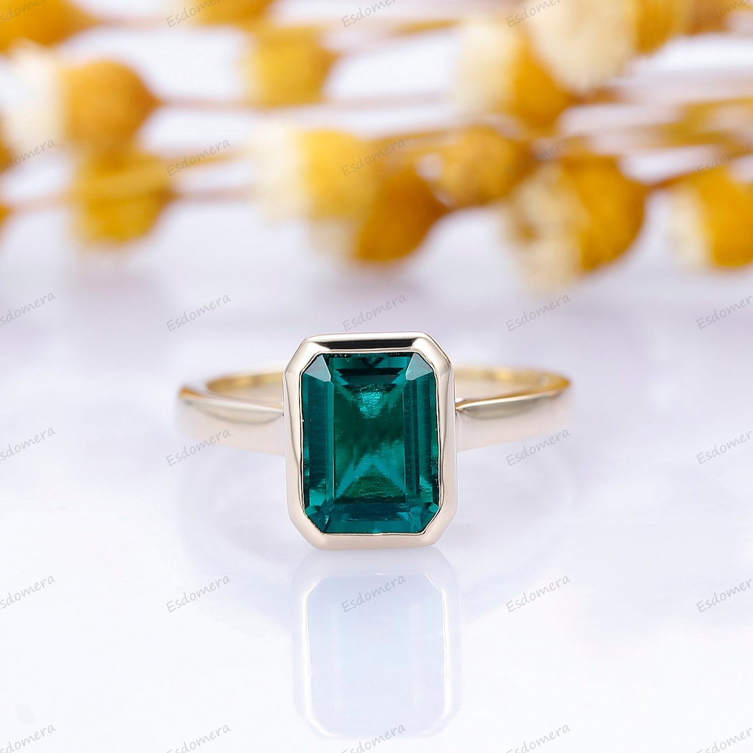 Bezel Set Emerald Wedding Ring Women Stacking Jewelry Solid Gold ...