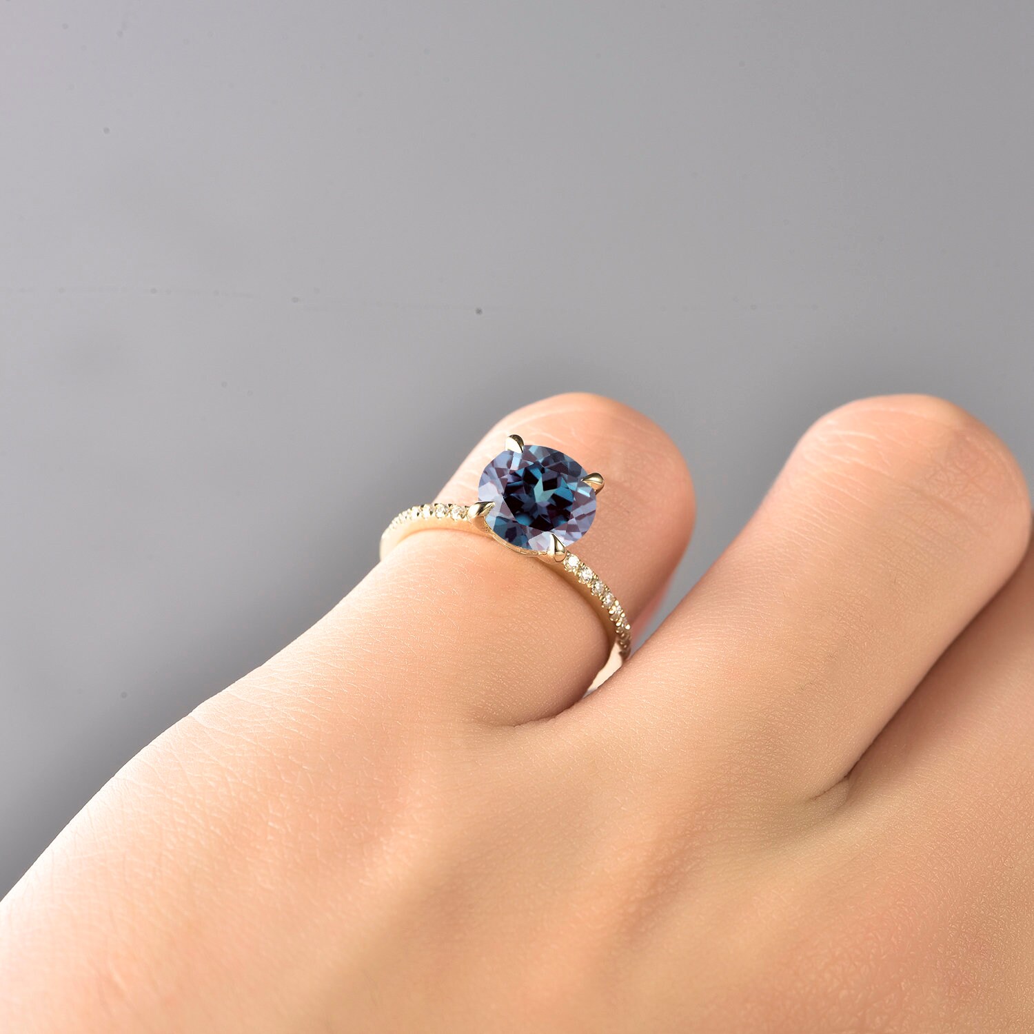 8mm Round Cut Alexandrite Ring 14K Solid Yellow Gold Half | Etsy