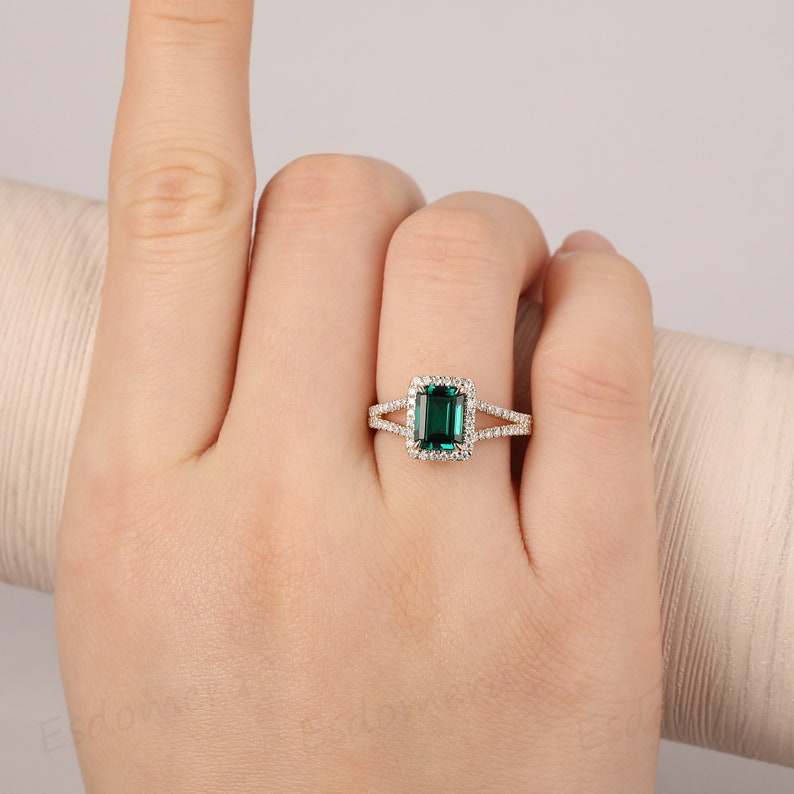 2CT Emerald Cut Emerald Women's Ring Split Shanks Band - Etsy