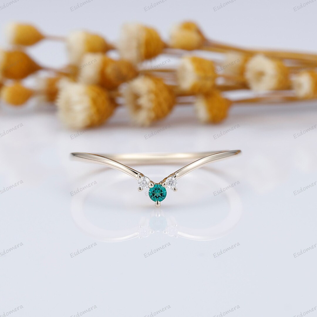 Moissanite Emerald Curve Ring, Real Gold V Shaped Emerald Ring, Deep ...