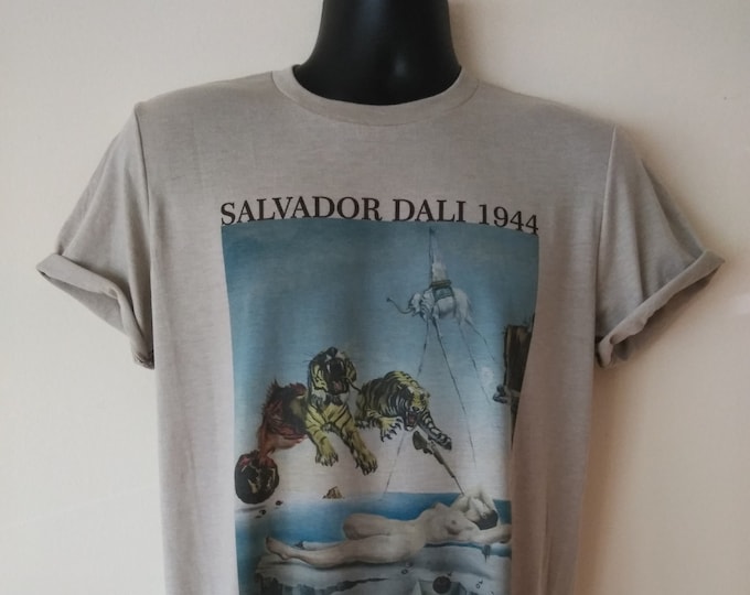 SALVADOR DALI Cool T-shirts Surrealism Art - Etsy