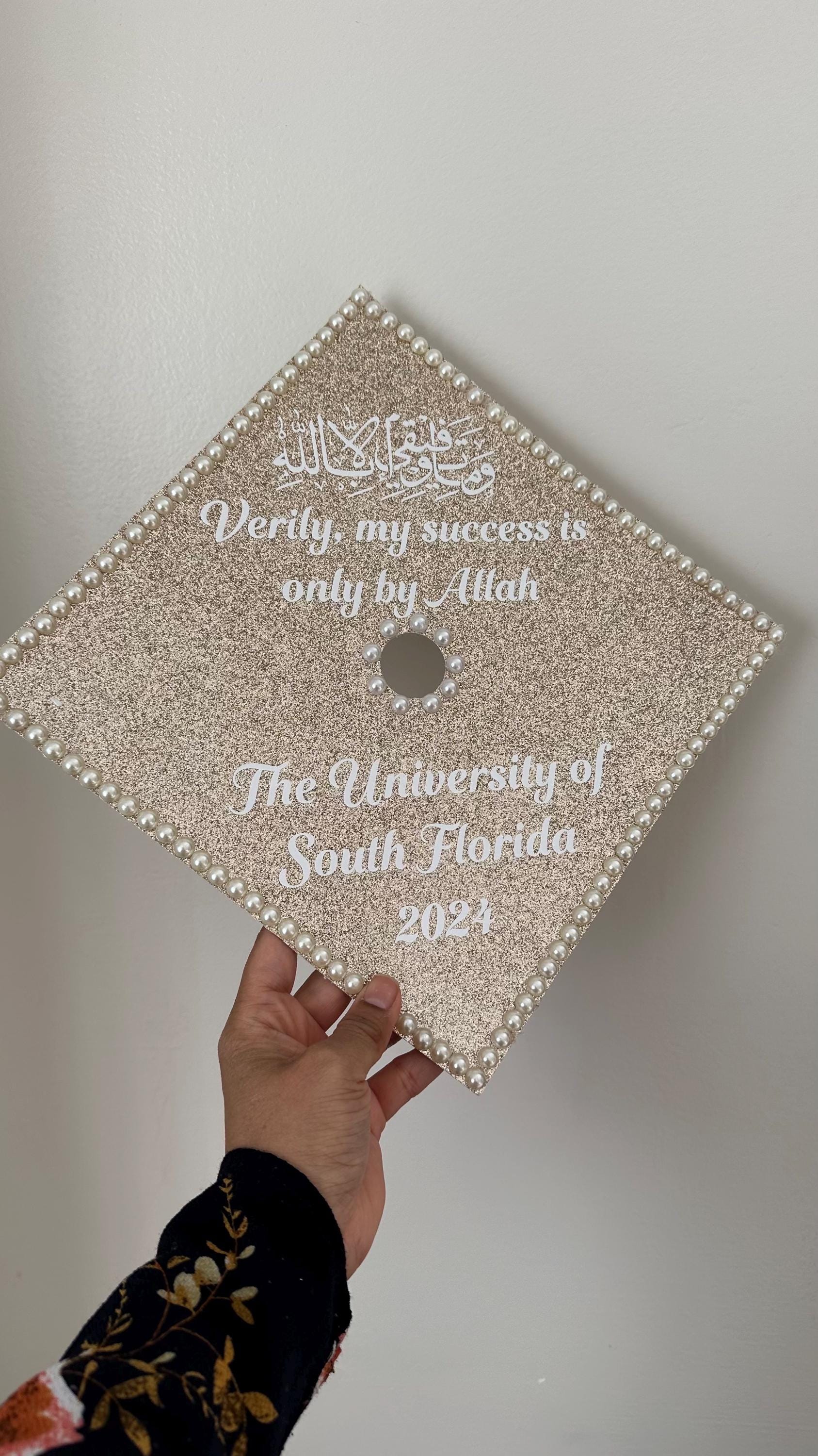 Custom Graduation Cap Topper: Pearl Border Design - Etsy