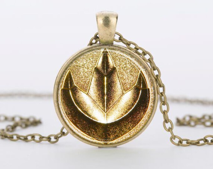 Mighty Morphin Power Rangers White Ranger Pendant Charm Glass Necklace ...