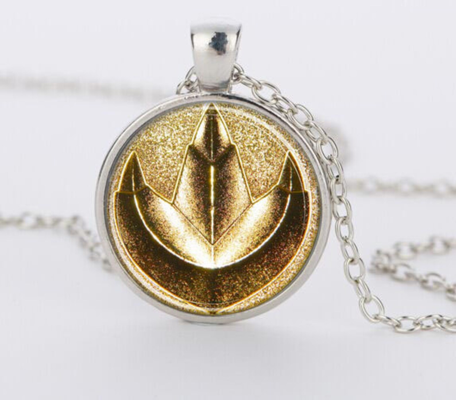 Mighty Morphin Power Rangers White Ranger Pendant Charm Glass Necklace ...