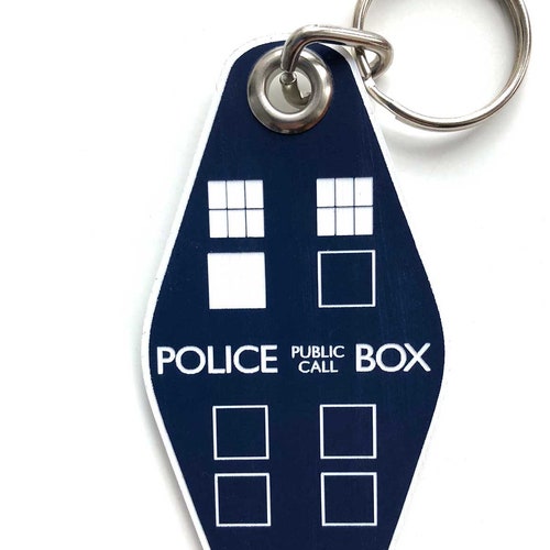 TARDIS Keychain. Dr. Who Inspired Key Ring Police Box Motel - Etsy