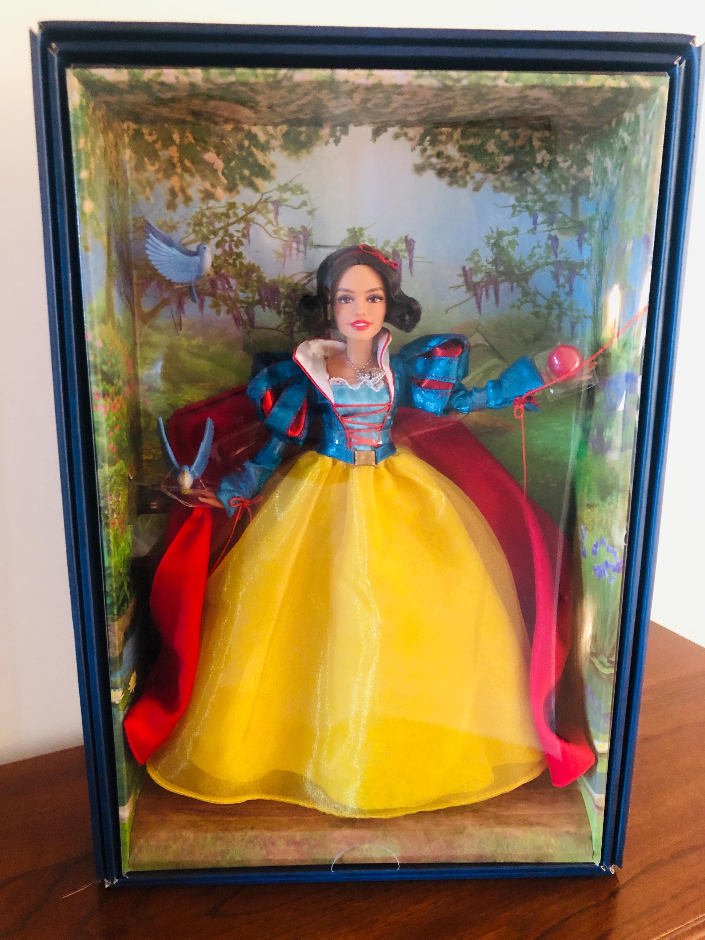 Mattel HVY53 Disney Collector Snow White Collectible Fashion Doll - Etsy