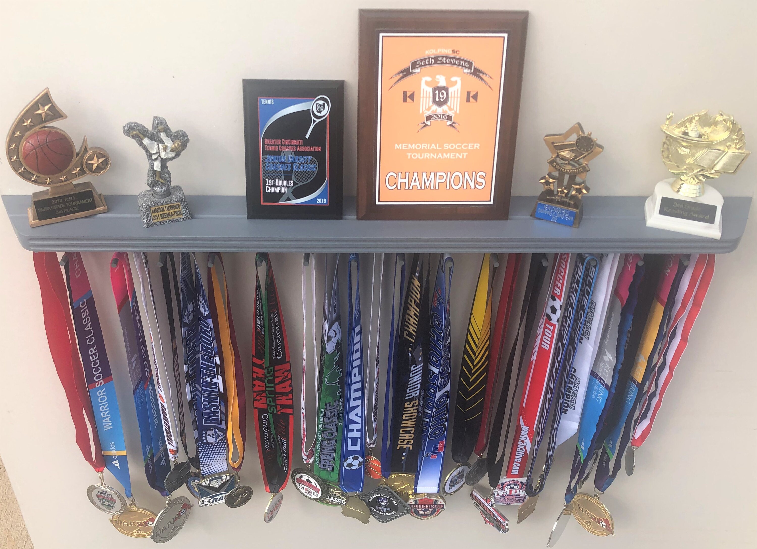 Shelving 3ft Weathered Black Trophy shelf easy mounting 5 stains Made ...
