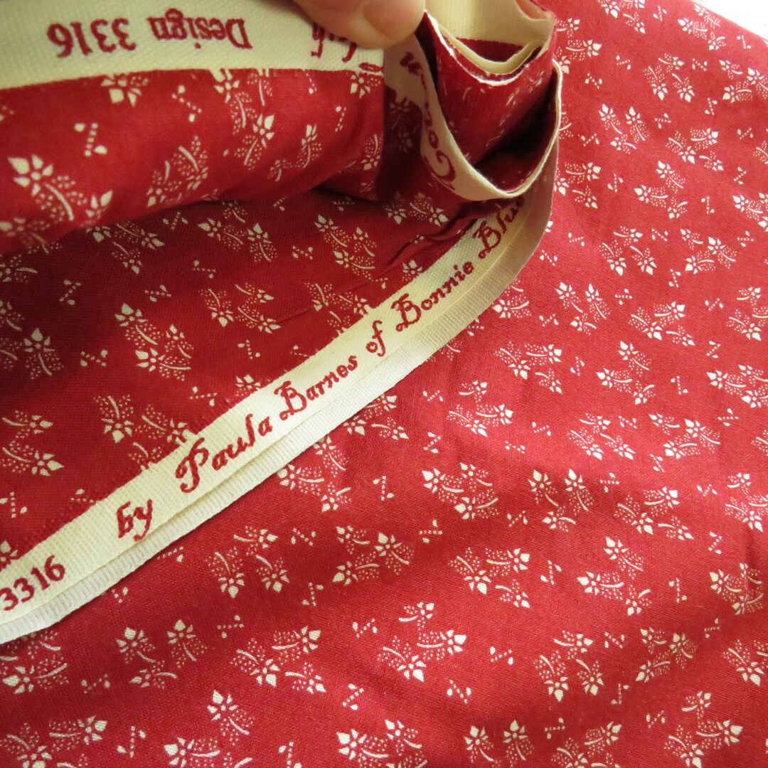 1.7 YD Red White Small Print Floral Fabric Quilting Cotton - Etsy