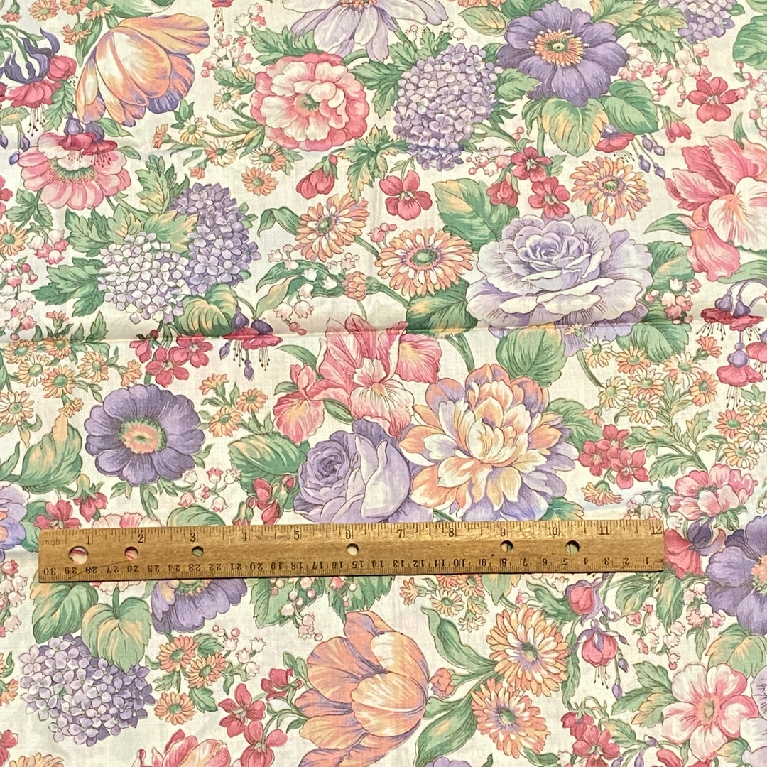 Vintage Pastel Floral Polished Cotton Fabric 25x43 - Etsy