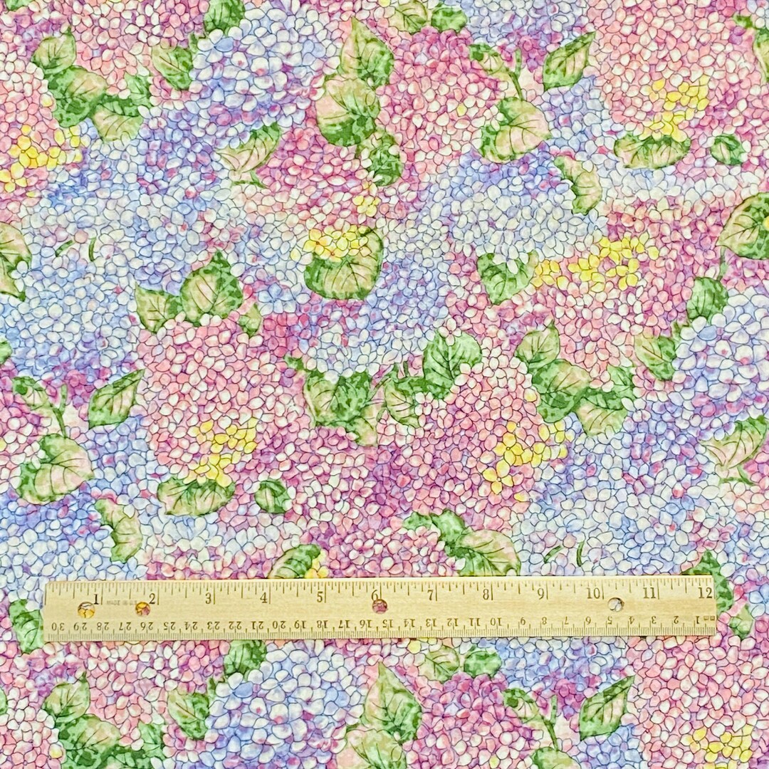 BTY Vintage Hydrangea Floral Fabric Pink Purple Quilting Cotton - Etsy