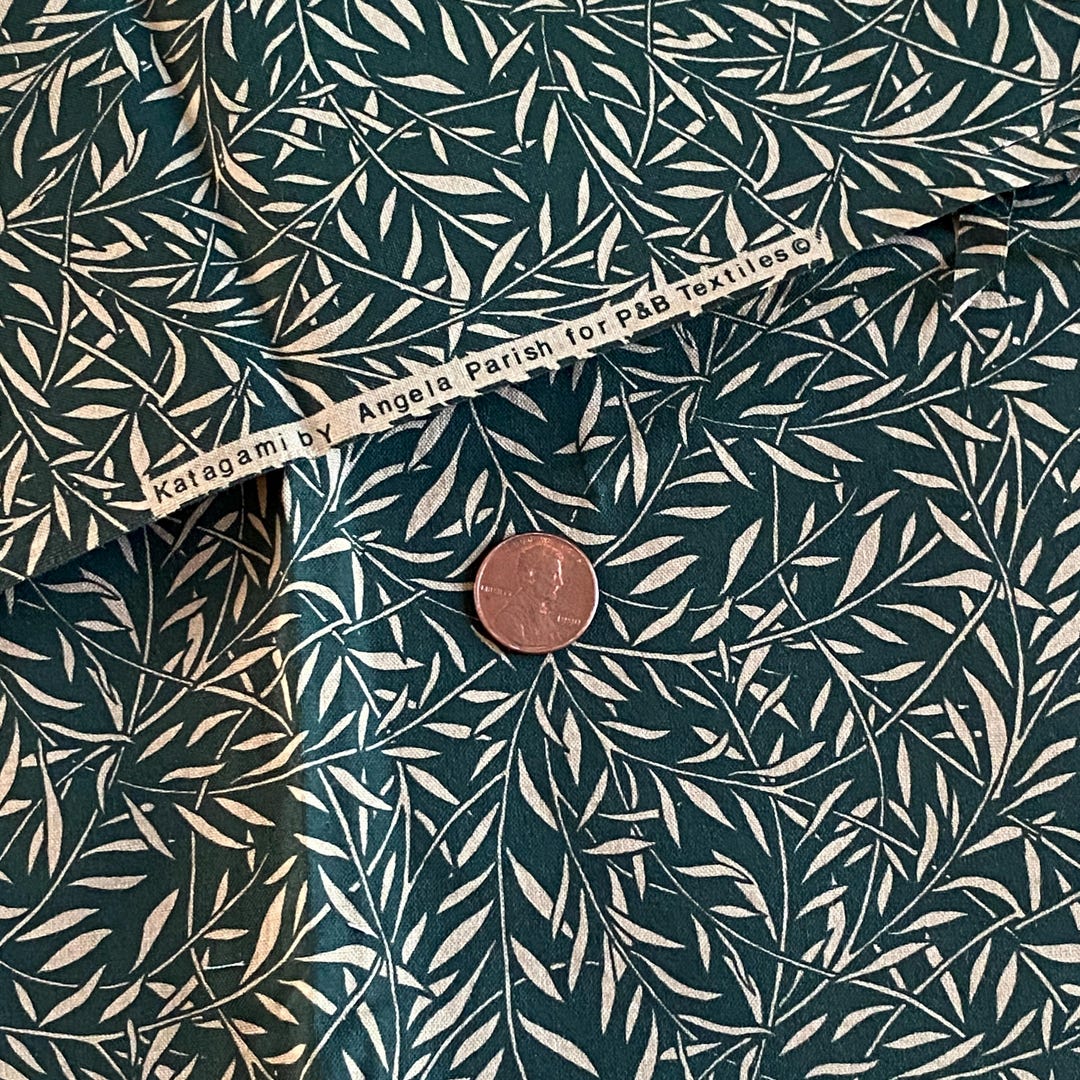 Stylized Leaf Fabric Dark Green Cotton 27x42 - Etsy
