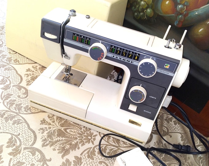 JANOME Sewing Machine Model 372 Comes With Cover CREAM Color - Etsy