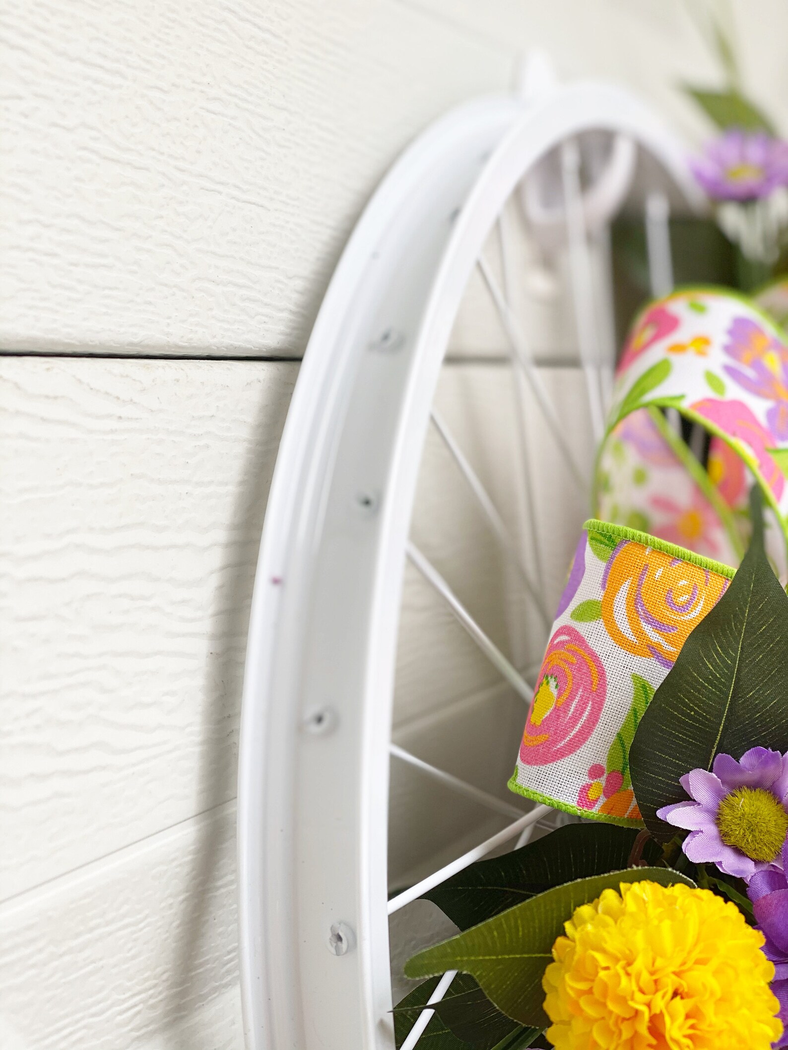 Bicycle Wheel Wreath, Spring and Summer Decor, Door Hanger, Wall Art ...
