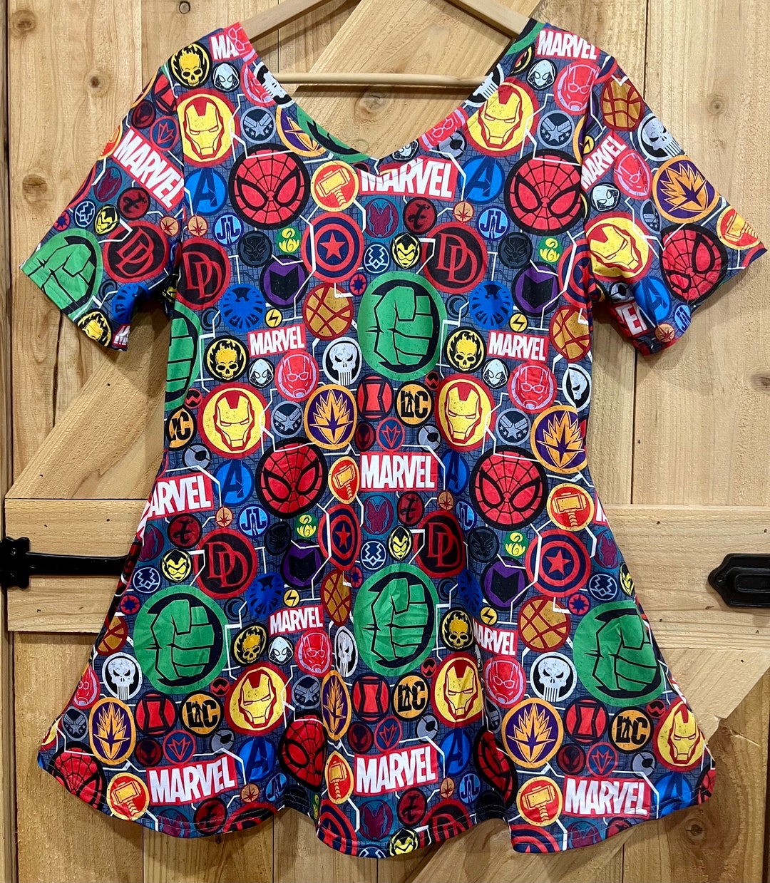 Marvel Tunic Top Super Hero Hulk Iron Man Disney Cruise V-neck With ...