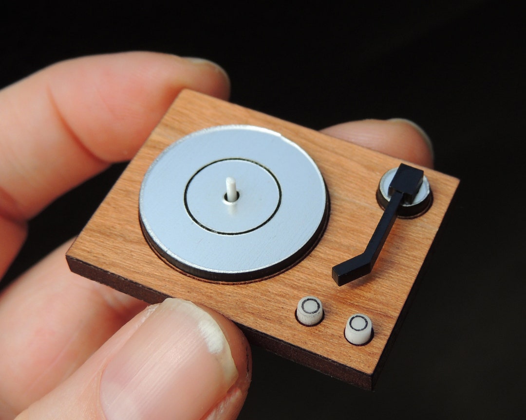 1:12 Miniature Wooden Record Player - Etsy