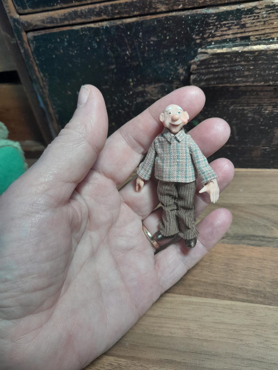 24th Scale Hand Sculpted Character of Bert by Kastlekelm Miniatures - Etsy