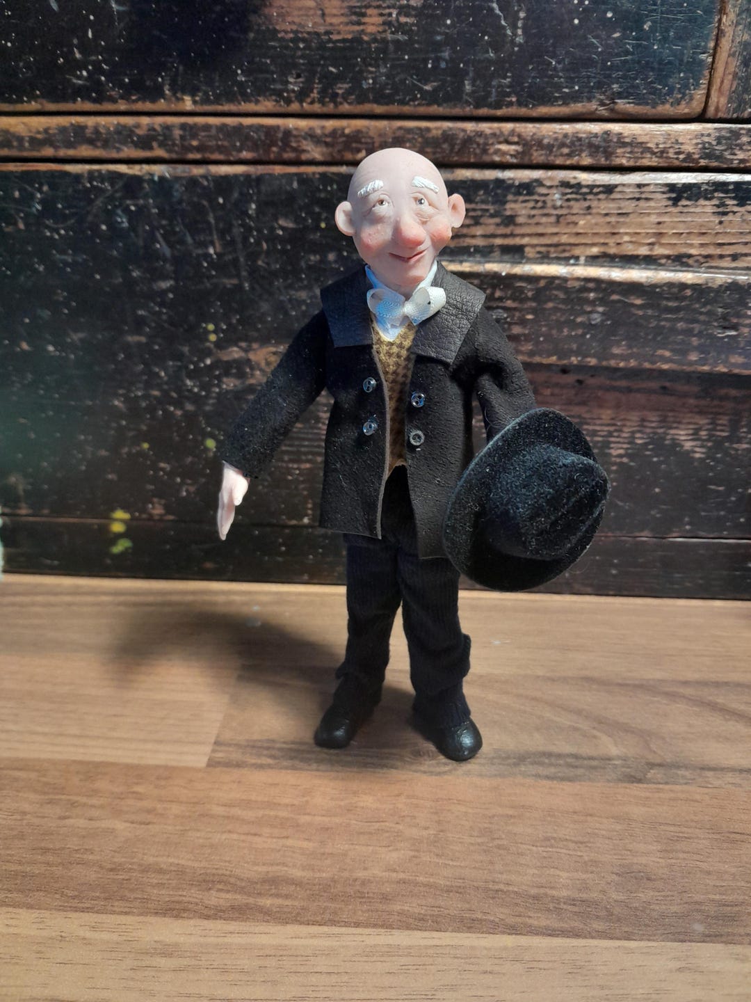 12th Scale Hand Sculpted Gent by Kastlekelm Miniatures - Etsy