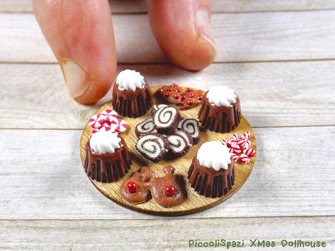 Christmas Dollhouse, Chocolate Puddings, 1:12 Scale Food, Biscuits ...