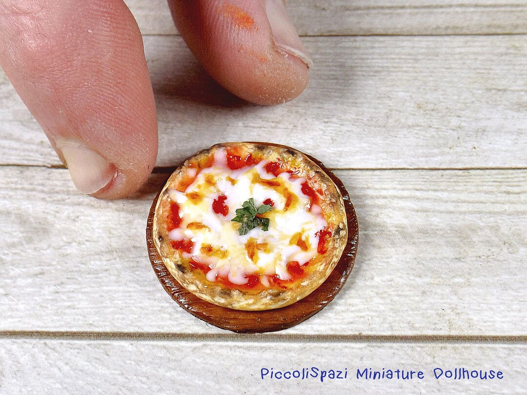 Margherita Pizza, Miniature Fake Food, Tomato and Buffalo Mozzarella, 1 ...