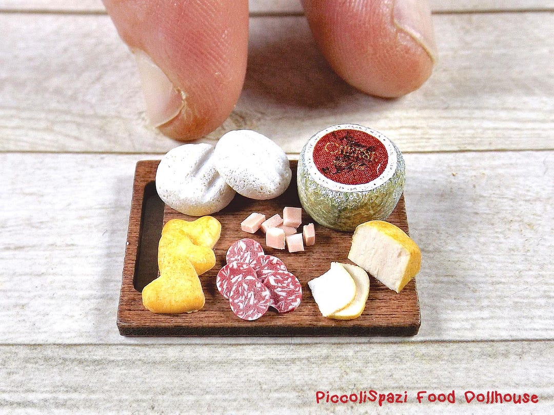 Charcuterie Board, Miniature Tray Food, Cheese Dollhouse, Rustic 1:12 ...
