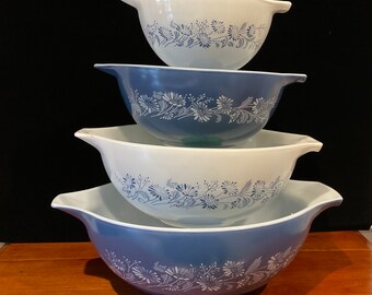 Vintage Pyrex Colonial Mist Cinderella Bowls - Etsy