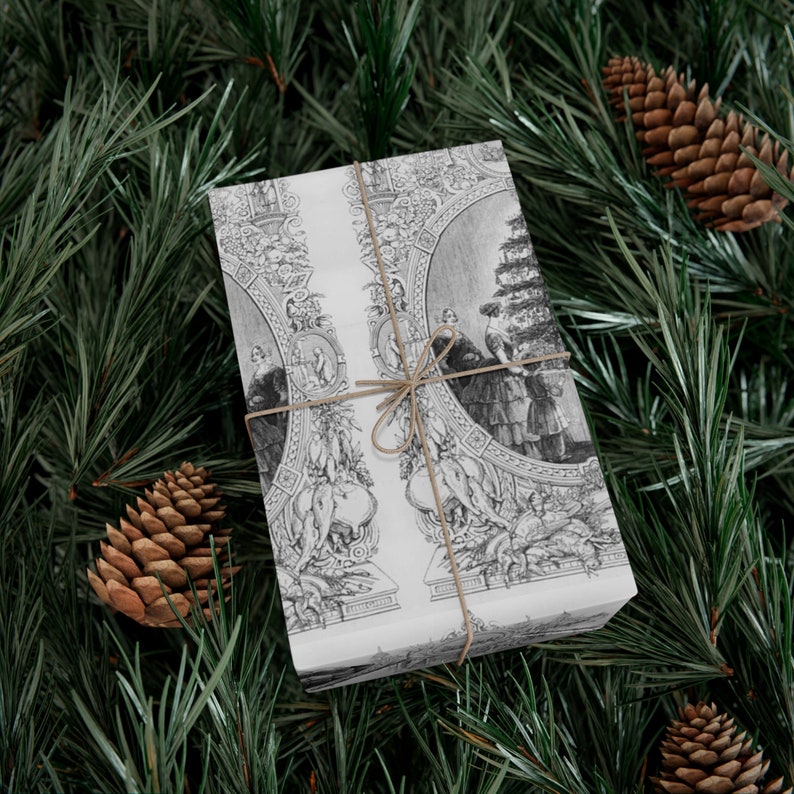 Queen Victoria Vintage Christmas Tree Wrapping Paper - Etsy