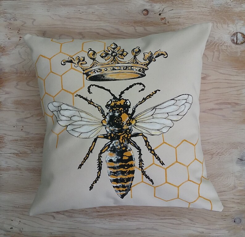 Queen Bee, Crown, Honeycomb Montage, Vintage Style, 18" X 18" Canvas ...