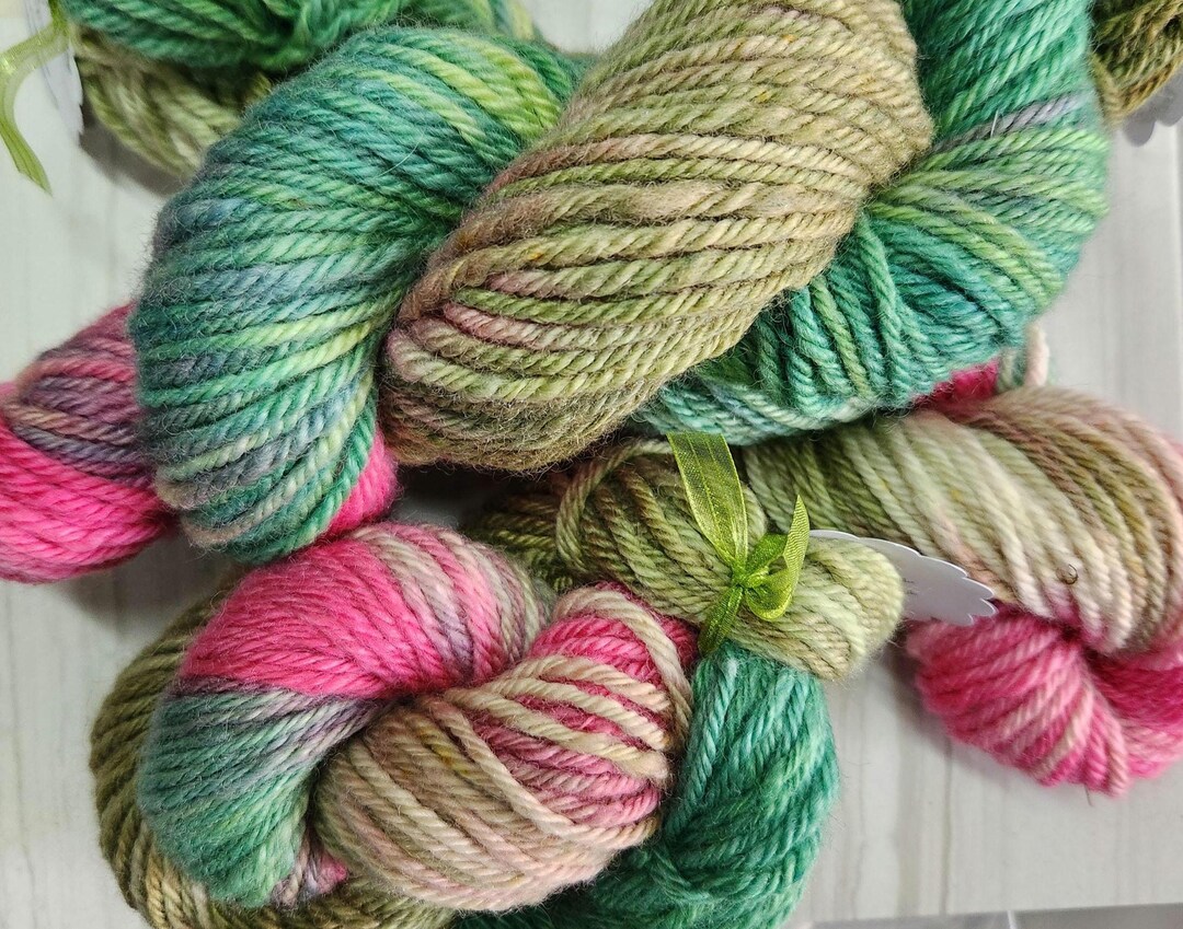 BFL Bulky "dragon Fruit" - Etsy