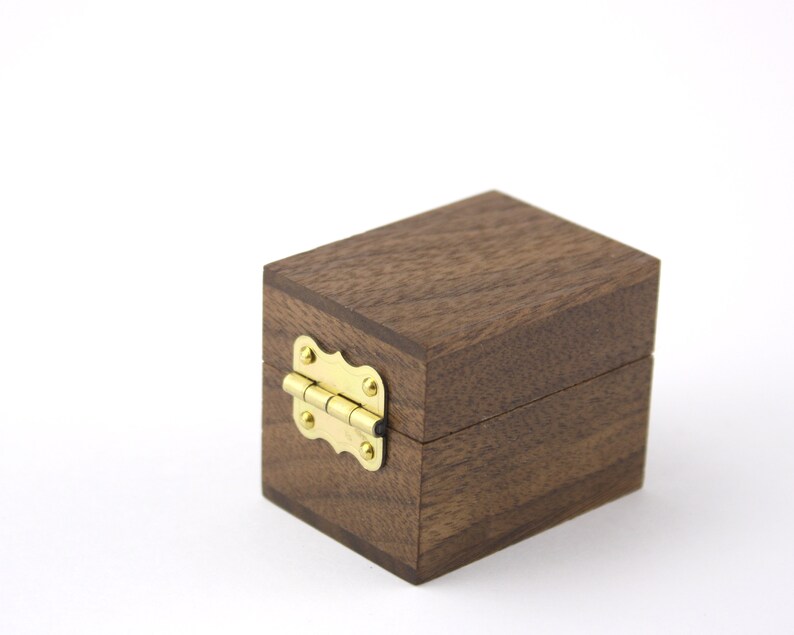 Handmade Solid Walnut Ring Box - Etsy